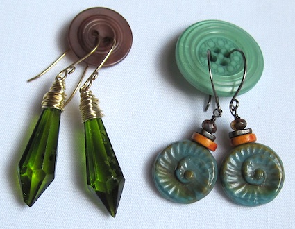 Using Buttons for Earring Packaging – Jewelry Making Journal