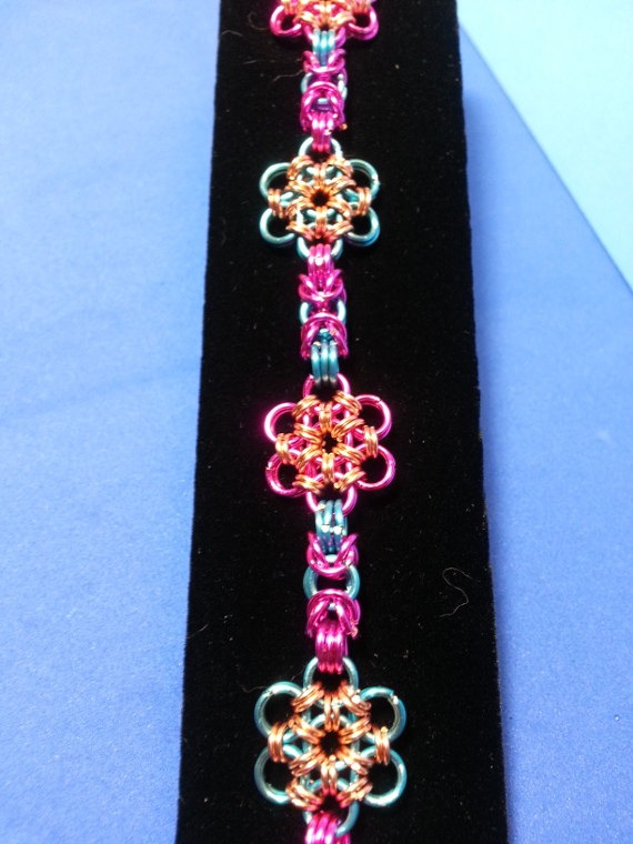 Favorite Flower Chainmaille – Jewelry Making Journal