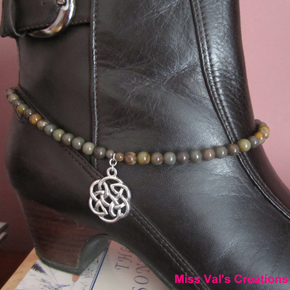 Boot Bracelets – Jewelry Making Journal