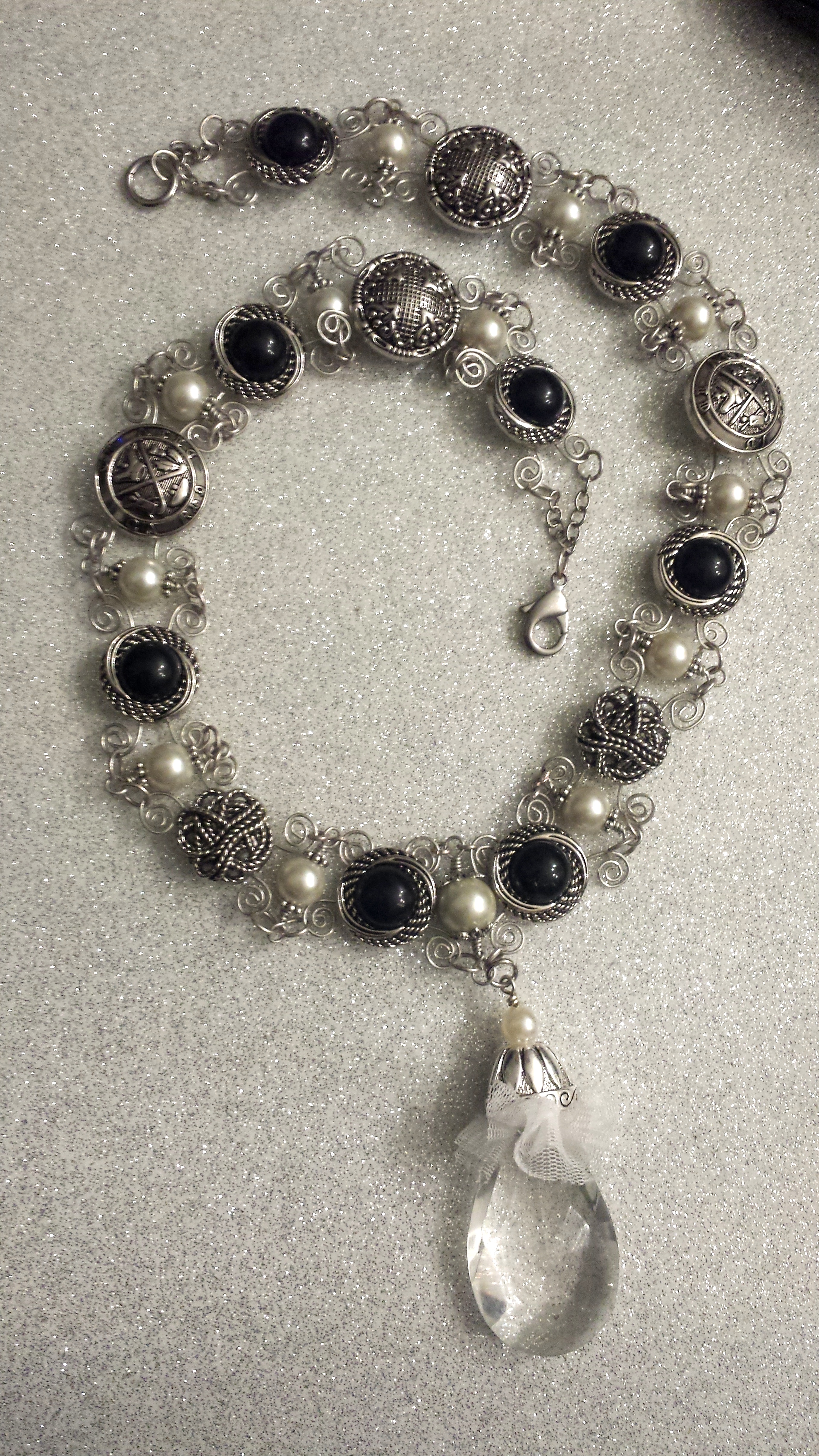 Wire and Buttons – Jewelry Making Journal