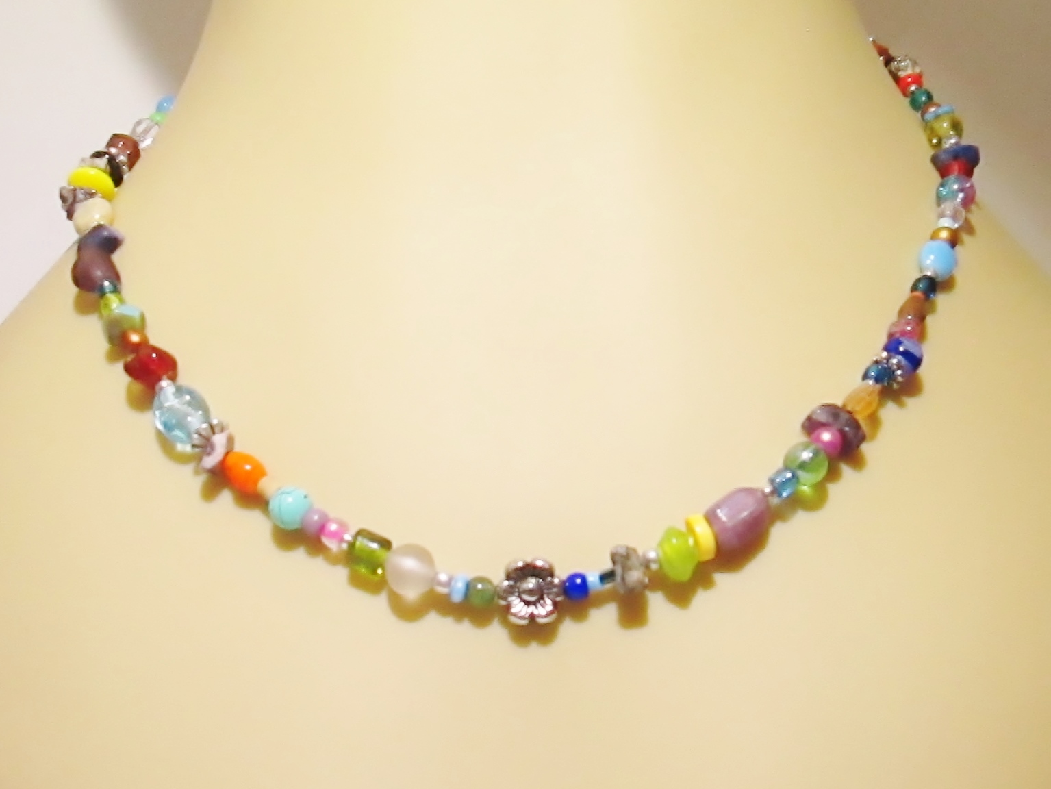 Colorful Necklace for Spring – Jewelry Making Journal