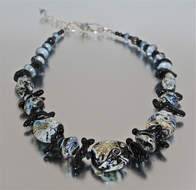 Black & White Handmade Glass Bead Necklace – Jewelry Making Journal