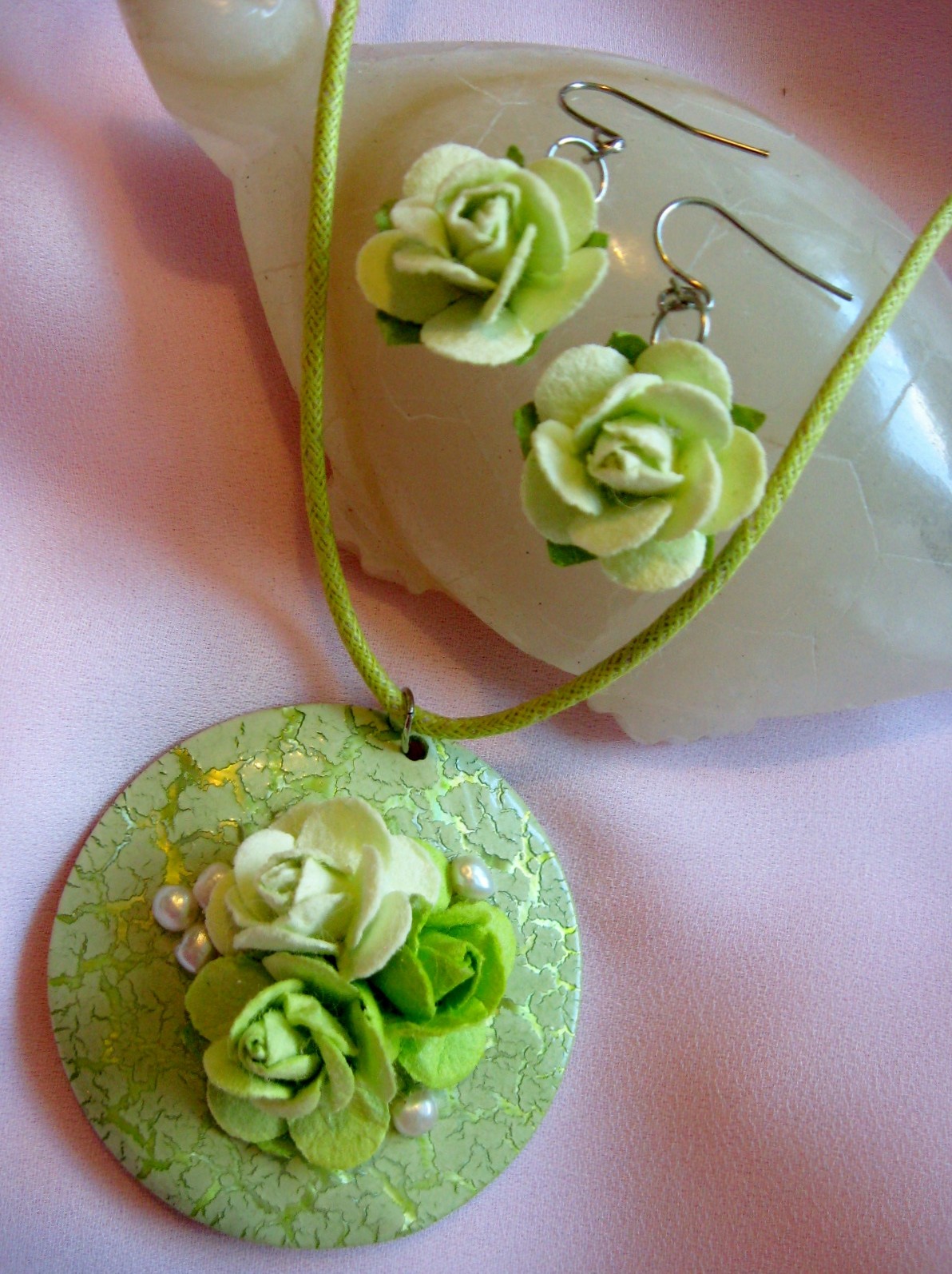 Paper Flowers & Mother of Pearl Jewellery – Jewelry Making Journal