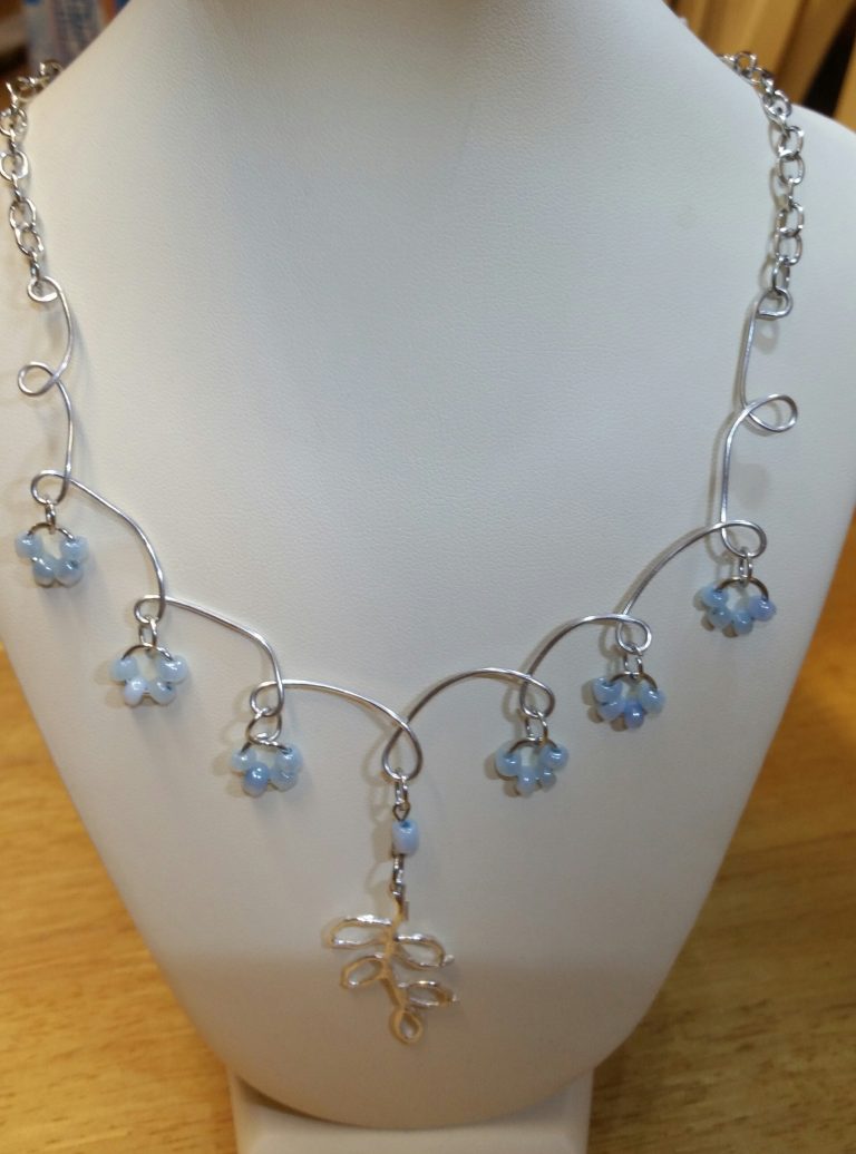 Winter Necklace – Jewelry Making Journal