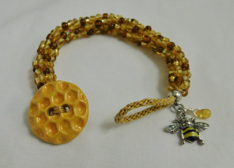 Honey Bee My Bracelet – Jewelry Making Journal