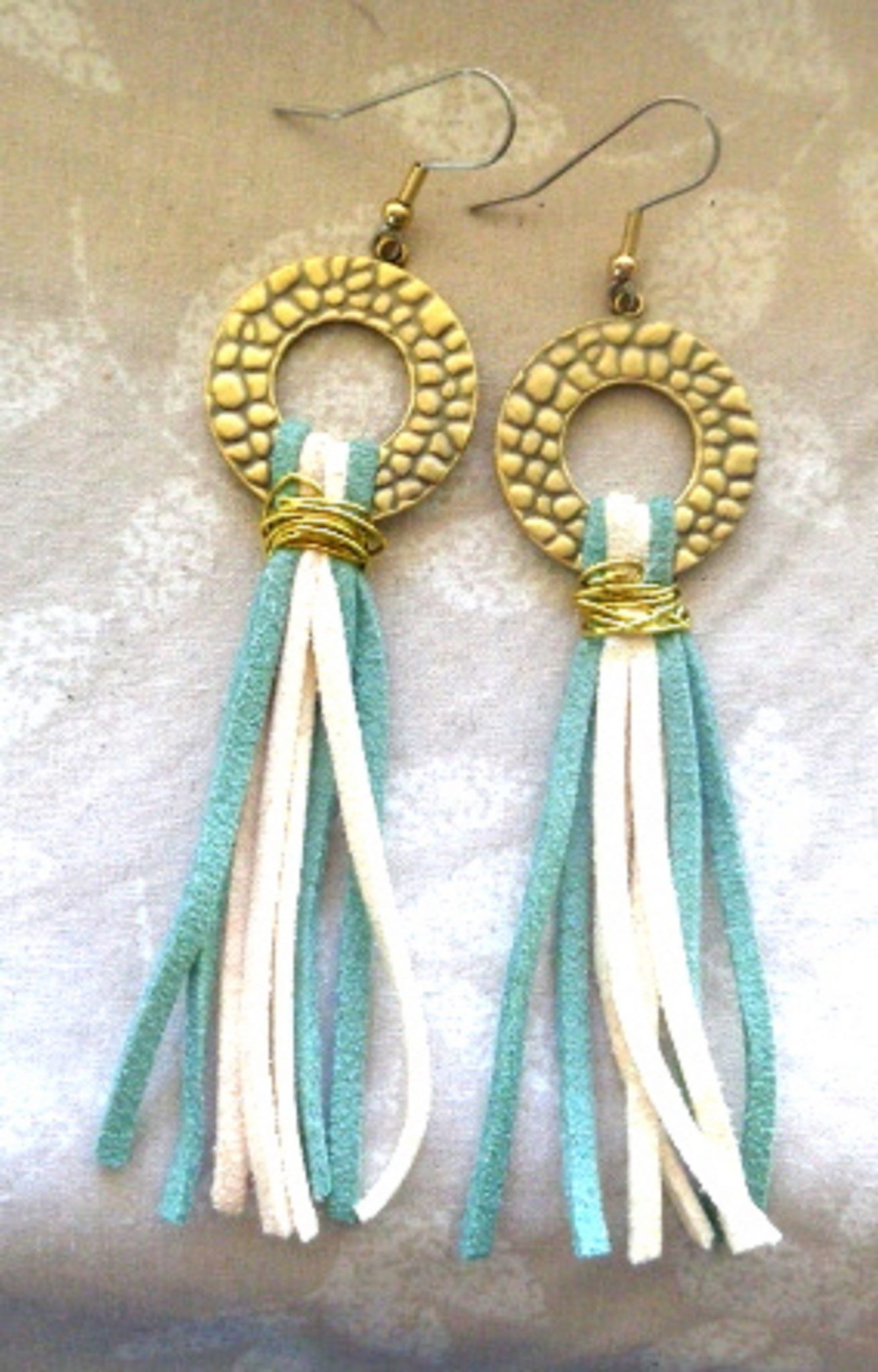 Earrings Using Leather – Jewelry Making Journal