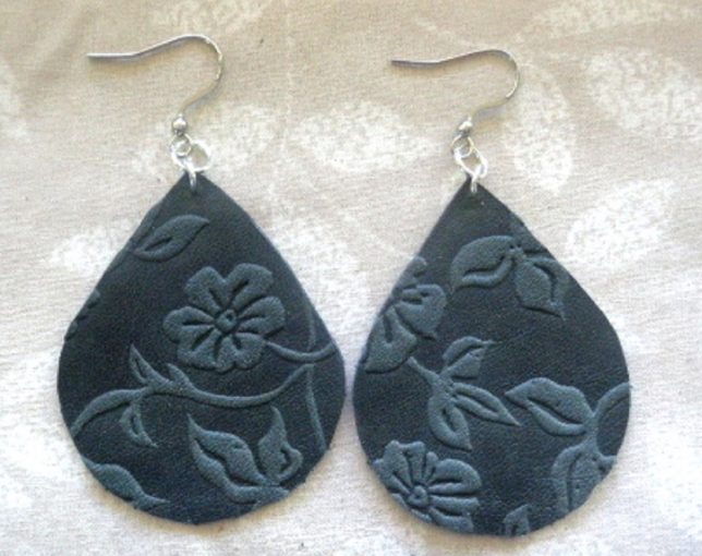 Earrings Using Leather – Jewelry Making Journal
